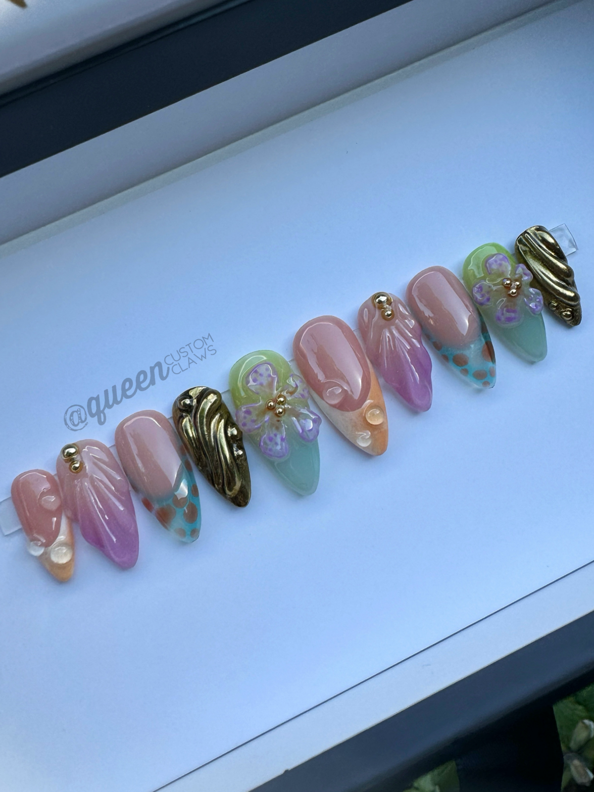 Queen Custom Claws Luxury Press on nails