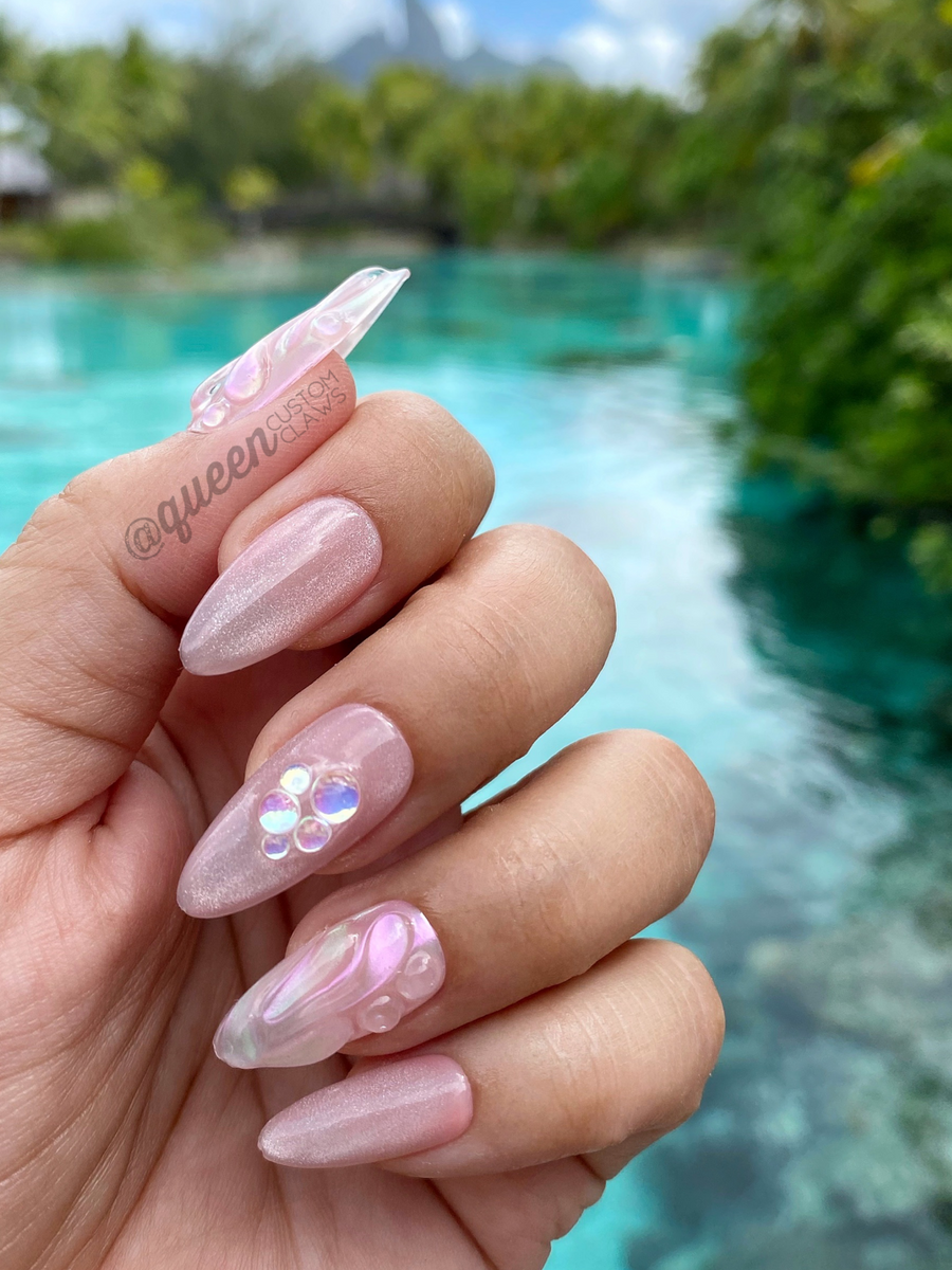 Aquatic: wet look wave press-on nails – Queen Custom Claws